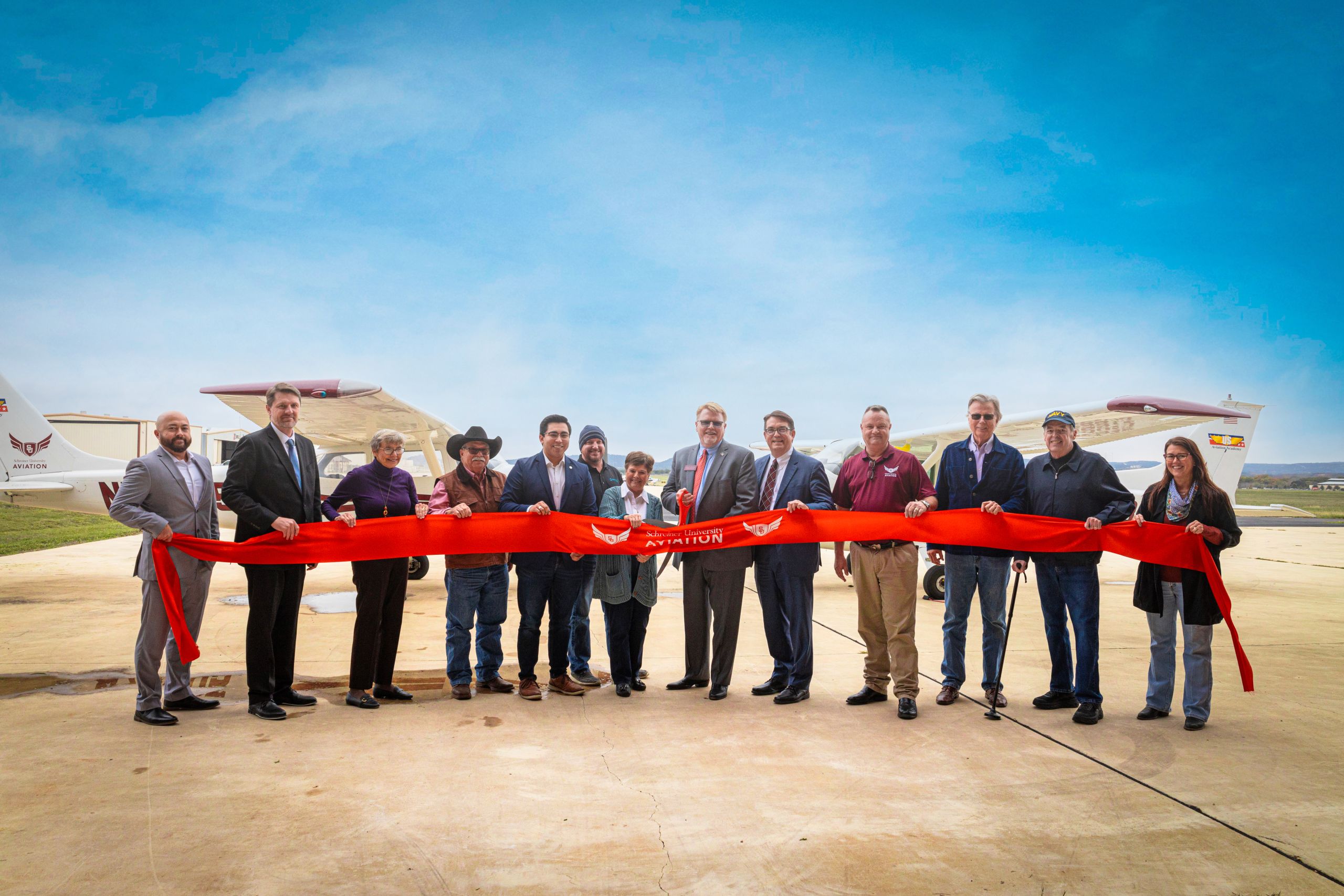 Schreiner Cuts Ribbon on New Aviation Program